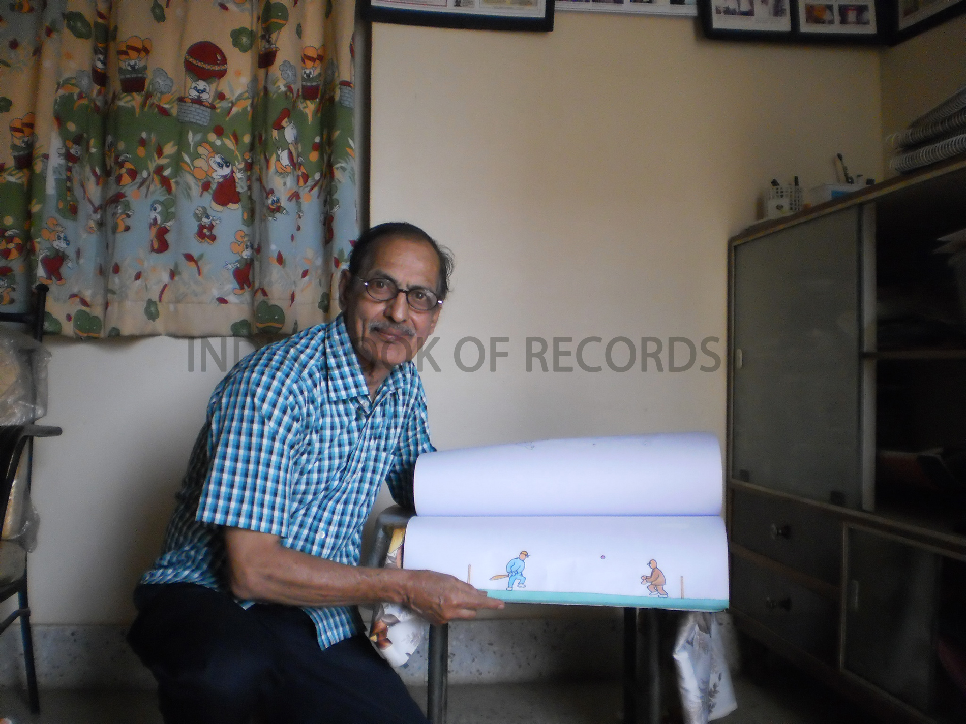 BIGGEST FLIP BOOK ANIMATION - India Book of Records